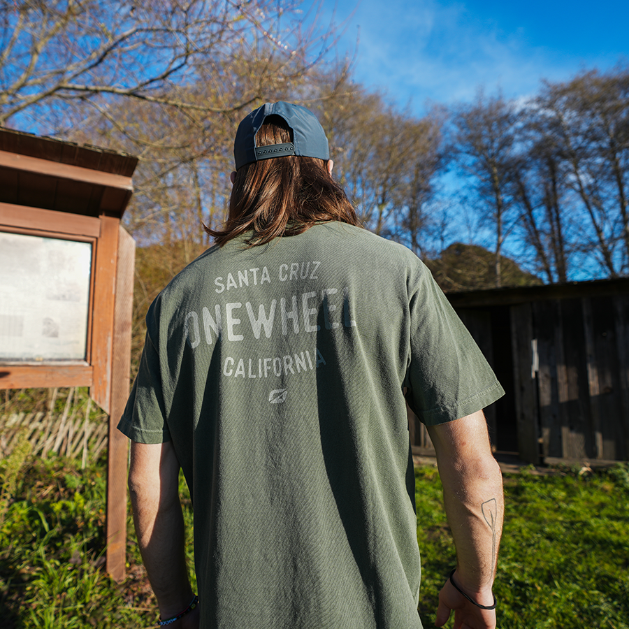 Onewheel Crest Pocket Tee - Onewheel // Future Motion